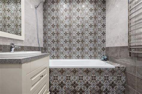 Guidelines For Bathrooms Designed Using Grey Tiles