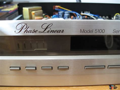 PHASE LINEAR 5100 SERIES TWO TUNER AND A PHASE LINEAR 3000 SERIES TWO PRE Photo 687621 US