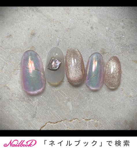 秋冬オールシーズンハンドラメ Mnail〜privatenailsalon〜のネイルデザイン No5742493 ｜ネイルブック