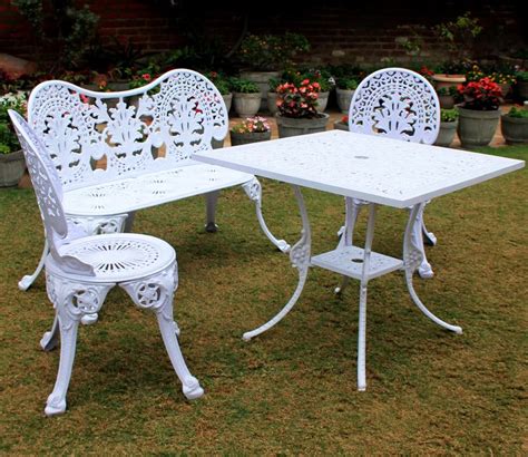 Outdoor Dining Sets Buy Outdoor Dining Set Online In India At Best Price Latest Designs
