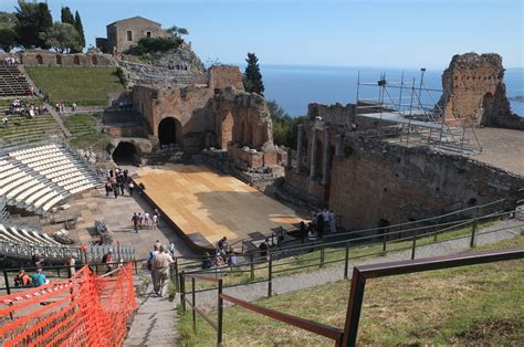 무료 이미지 구조 건물 경계표 이탈리아 강화 관광 여행 원형 극장 시칠리아 타 오르 미나 후지 스 후 지제 1 E1 고고학 유적지 유네스코 세계