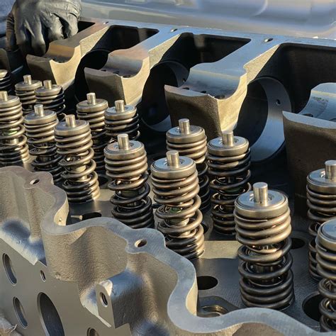 Hads New Head For Cat C15 Look At The Size Of Those