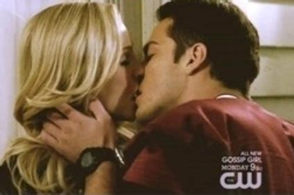 Valentine S Day Special Tv S Top First Kisses Tv Predictions