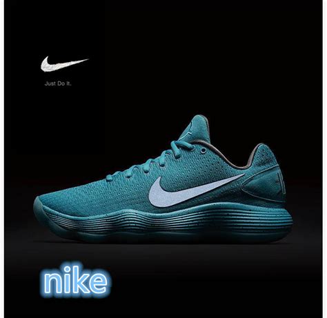 Wat is NIKE REACT? - Nike Outlet Online | Goedkope Nike Kopen