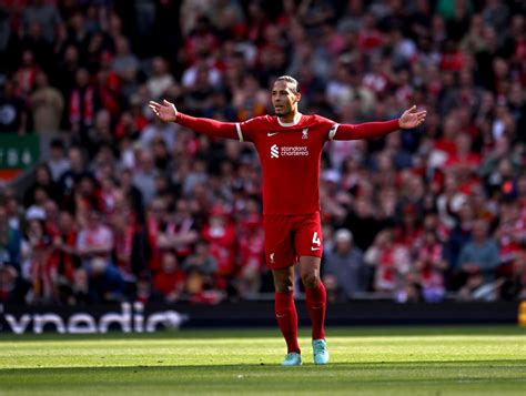 Chelsea Have Now Made An Offer To Sign A Defender Whos Even Faster