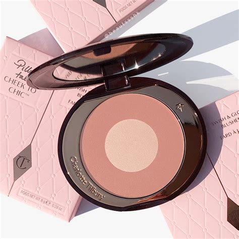 Charlotte Tilbury – купить с доставкой по Москве | Интернет-магазин ...