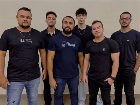 Banda Mosaico exalta a grandeza de Deus no single Poderoso lançado pela Nova Fase Music