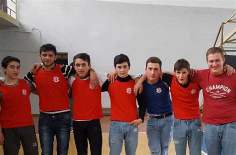 გორდის საჯარო სკოლის მოსწავლეები სპორტულ შეჯიბრებებში აქტიურად მონაწილეობენ ეტალონი