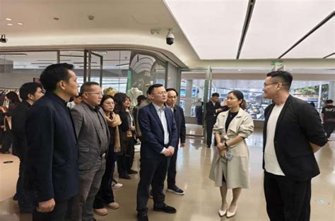 站前街：市区两级贸促会到站前街道开展专题调研助力企业出海与国际商事调解（组图） 广州市荔湾区人民政府门户网站