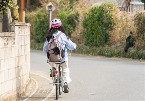冬の自転車通学に要注意！路面凍結や積雪時はどう対応するのがベスト？ 自転車保険と保険の総合ガイド