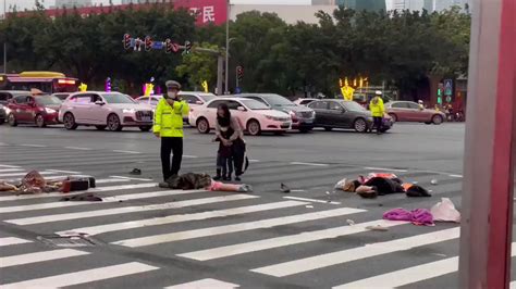 历史铭记 on Twitter 突发事件广州天河路附近疑似发生报复社会开车碾压事件伤亡不详