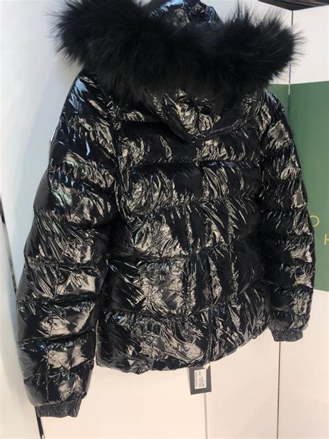 Неймовірний пуховик італія 🇮🇹 чорна пятниця — ціна 5850 грн у каталозі Пуховики Купити жіночі
