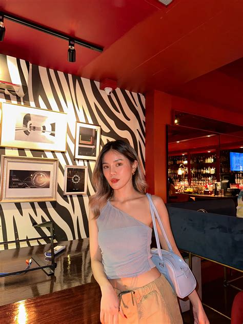 พิกัดบาร์ลับ ใจกลางอารีย์ ที่ต้องใช้คีย์การ์ดเข้าร้าน🗝️🍸 แกลเลอรีที่โพสต์โดย Maypaphachita