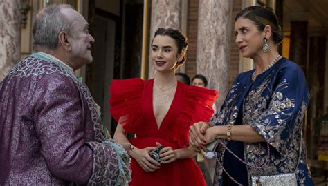 Netflixs Emily In Paris Has ‘glaring Plot Hole That ‘cant Be