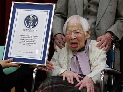 La mujer más anciana del mundo cumple años en Japón Mundo curioso ABC Color