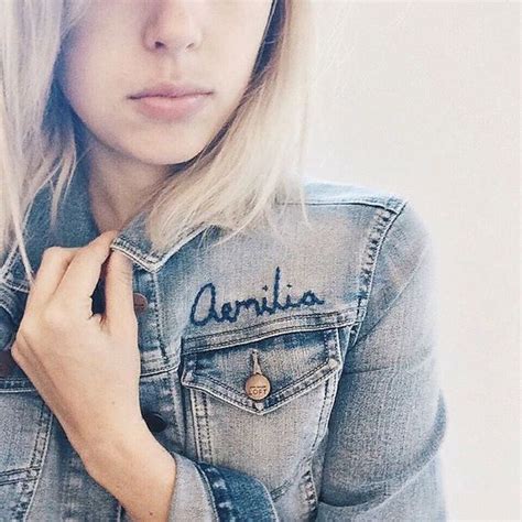 Вышивка на джинсовой одежде. Подборка идей. | Customised denim jacket ...