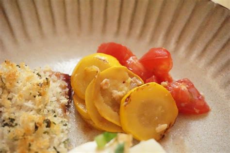 ズッキーニとトマトの醤油麹マリネの作り方 ｜ アレルギー娘の腸活で私も発酵