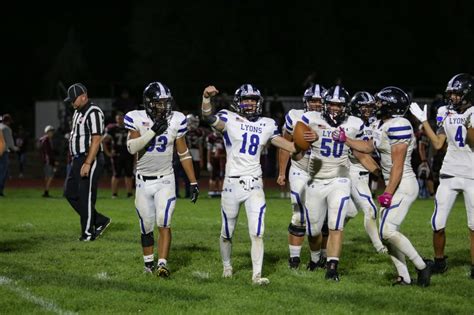 Football Lyons Bringing The Heat Early Boulder Daily Camera