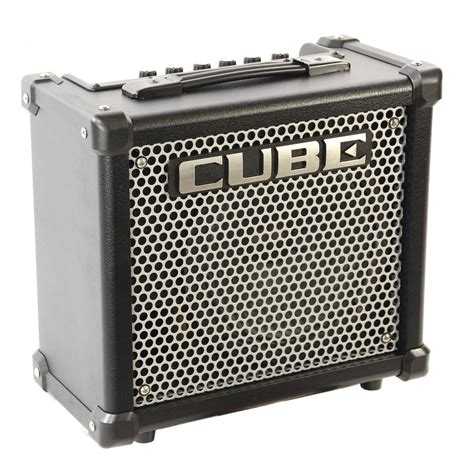 Roland Cube 10gx Guitar Amplifier With Uk Mainland Delivery