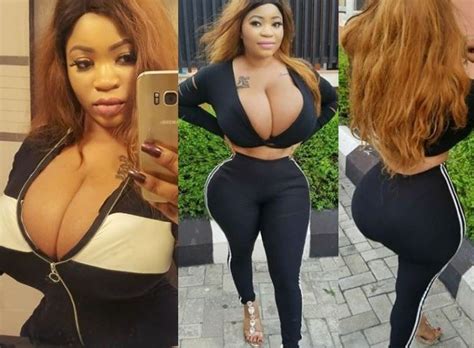 Roman Goddess Flashes Her Massive Cleavage And Curves In New Instagram