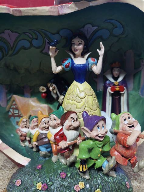 Biancaneve Apple Scene Disney Traditions