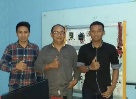 Kursus Programmable Logic Controller PLC Complete Praktekum PLC Module Online Or Offline