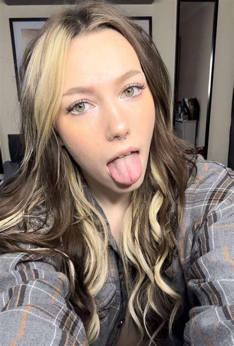 Empty Your Balls In My Mouth R Mouthwideopen