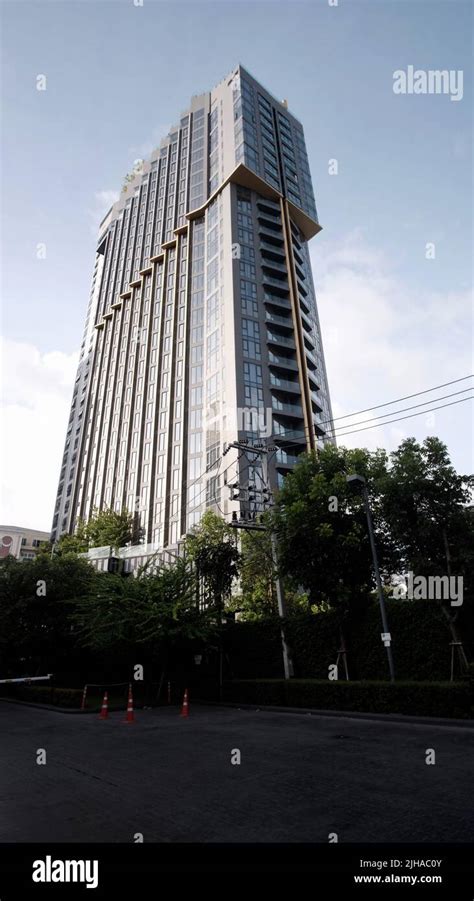 Edge Central Pattaya A High Rise Condominium Project Thanon
