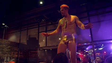 AusCAPS Steve Howey Shirtless In Shameless Happily Ever After