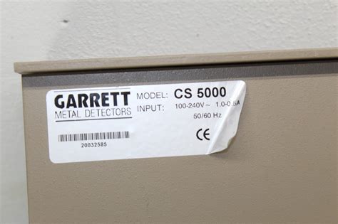 Garrett Cs 5000 Metal Walk Thru Detector