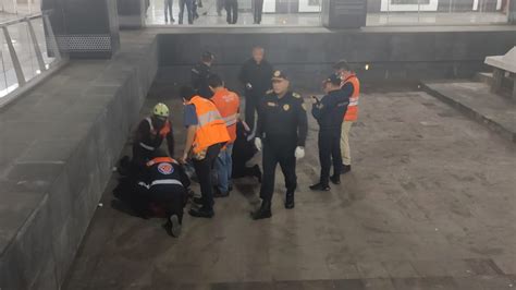 Metro CDMX hoy de abril un hombre cayó desde una altura de cinco metros en Pino Suárez Infobae