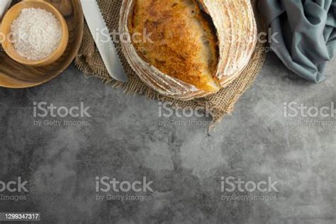 Roti Pedesaan Sourdough Roti Tradisional Buatan Sendiri Pemandangan