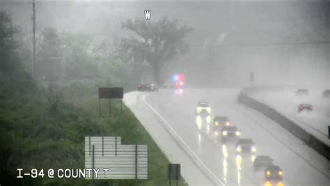 Waukesha County Sheriffs Deputies Hurt In I 94 Crash