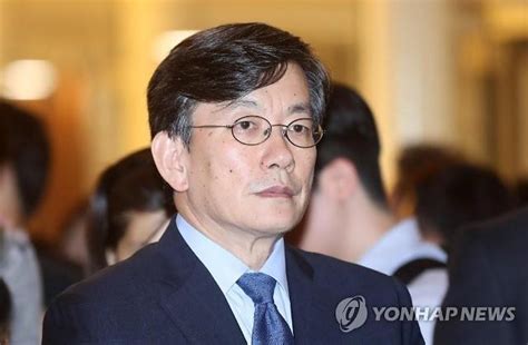 폭행 논란 손석희 공갈·협박 Vs 전치3주 기자 폭행 고소처벌 수위는 아주경제