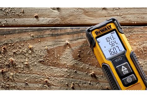 Лазерный дальномер Dewalt DWHT77100-XJ - выгодная цена, отзывы ...