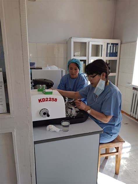 Мэргэжил арга зүйн зөвлөгөө өгч ажиллалаа Эмгэг судлалын үндэсний төв