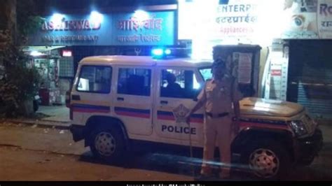 Sex Racket In Mumbai Busted 4 Struggling Female Actors Rescued