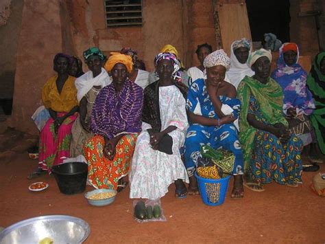 Burkina Faso Cultura y Atracciones de la Tierra de los Hombres Íntegros