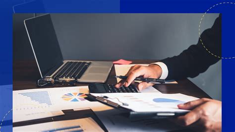 How A Data Visualization Analyst Empowers Businesses Outsource Accelerator