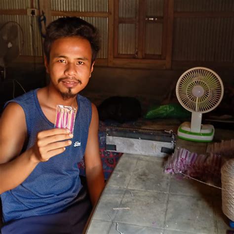 Tiprasa Sikla Rangmari Kisa Baino Baniyan Khaina Yapri Sepkha