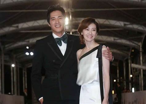 藍正龍9年婚姻驚傳生變 周幼婷曾嘆「等你明白，有時也太晚了」