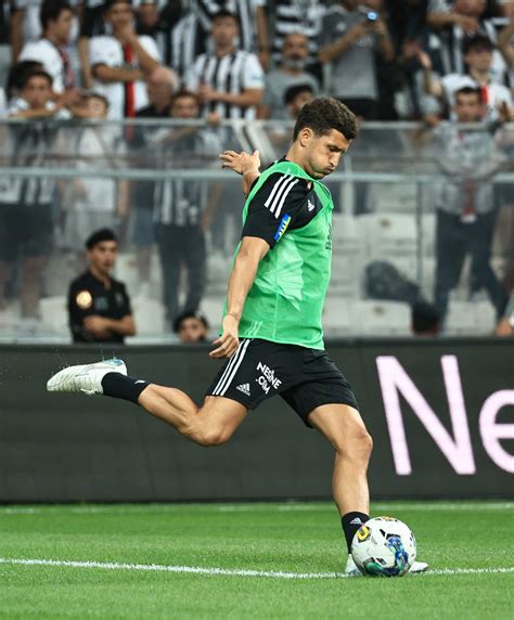 Scaletta Kopenhag on Twitter RT Besiktas Yukatel Kayserispor maçı