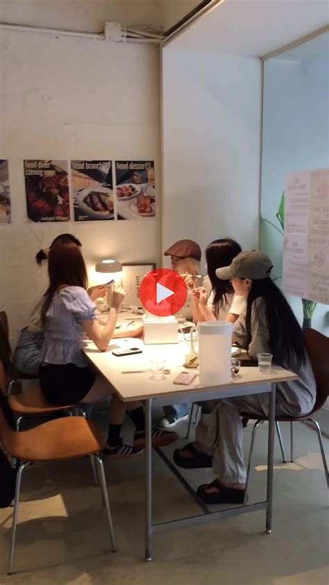 오늘자 유아이 인스타 걸그룹 갤러리 에펨코리아