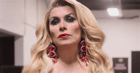 Le Quitan Un Riñón A La Cantante Dulce Con Urgencia Tenía Un Tumor