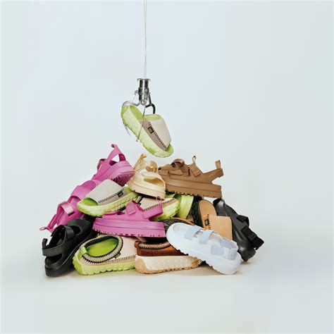 Newjeans Member Hanni Named Uggs New Global Brand Ambassador Teen Vogue