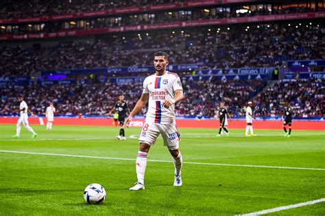 Ol Mercato De Grosses écuries Se Battent Pour Aouar —