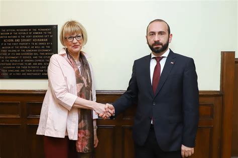 Արարատ Միրզոյանը հանդիպել է ԵԱՀԿ գլխավոր քարտուղար Հելգա Շմիդի հետ Factor Tv