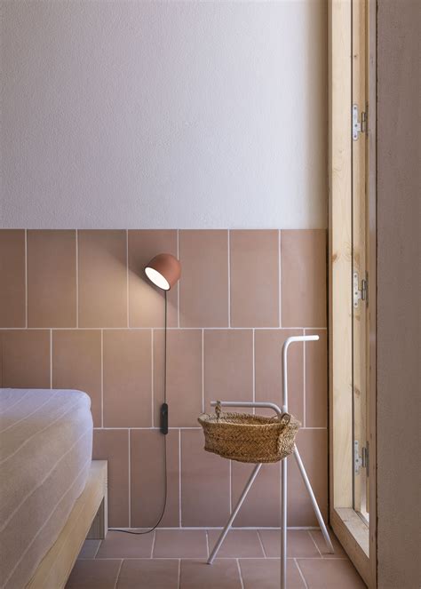 Balancing Comfort And Precision With Plusminus Solo Vibia