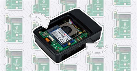 这款售价 10 美元的 Raspberry Pi 5 M 2 Hat 适合官方外壳