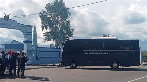 Siaga Tempur Panglima Tni Tingkatkan Status Operasi Lawan Kkb Papua